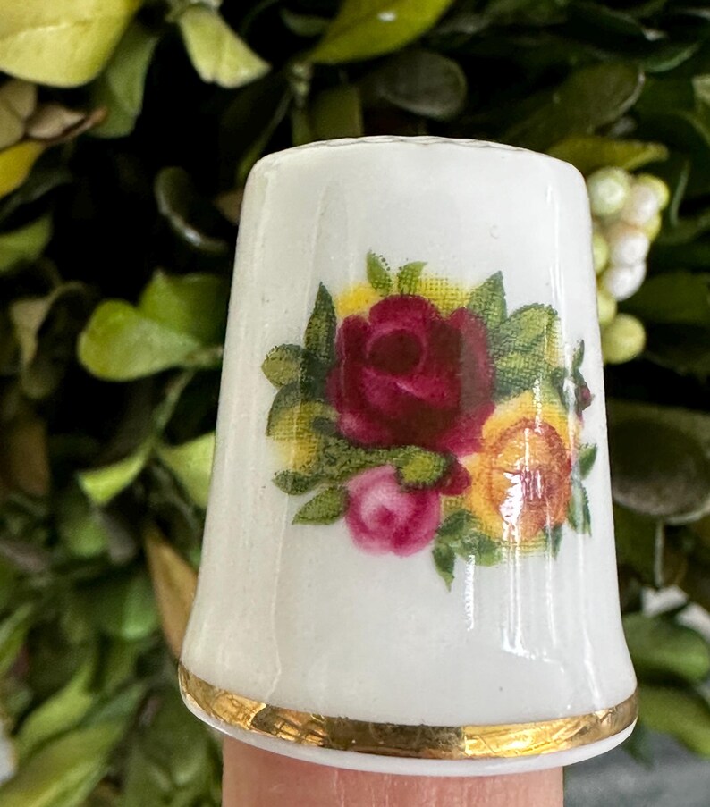 Vintage Porclean Thimble Collection Royal Albert England & Germany Set ...
