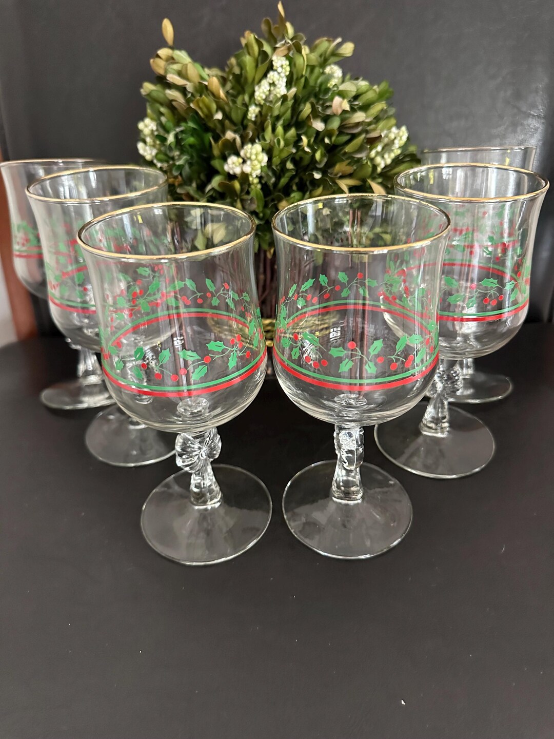 Libbey Christmas Holly and Berry Glass Goblet Set With Gold Rim & Bow ...