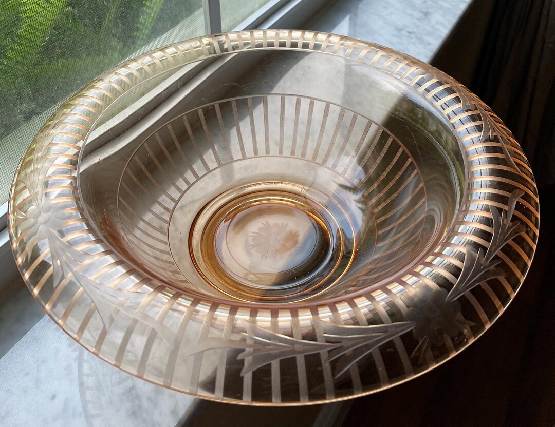 Vintage Elegant Etched Glass Rolled Edge 11" Center Piece Clear Peach ...