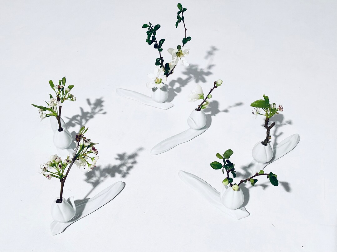 Six Porcelain Knife Rests With Mini Vase White Table Set / Vintage ...