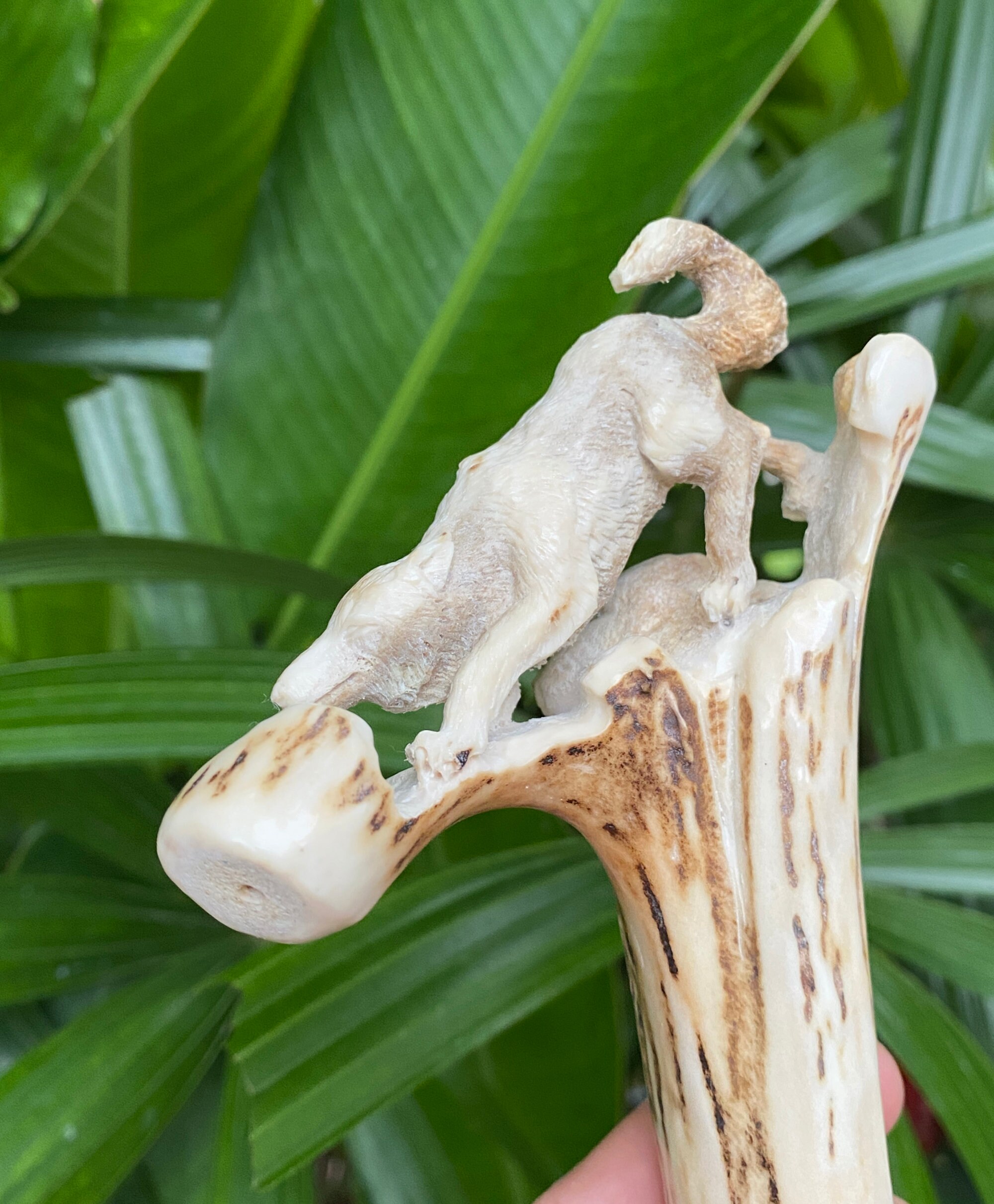 Running Wolf Knife Handle Carved Antler Wolverine 3D Knife Handle Deer ...