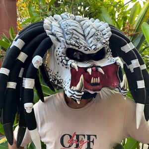 3D Predator Helmet Custom Helmet Alien Custom Motorcycle Helmet Skull ...