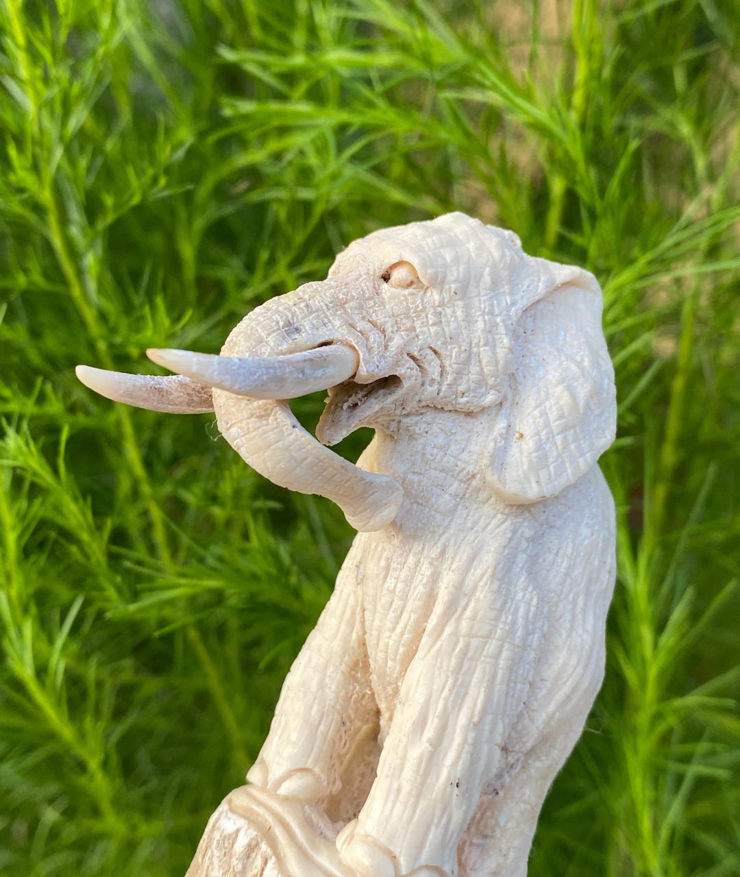 Carved African Elephant Knife Handle Carved Indonesian Antler Moose ...
