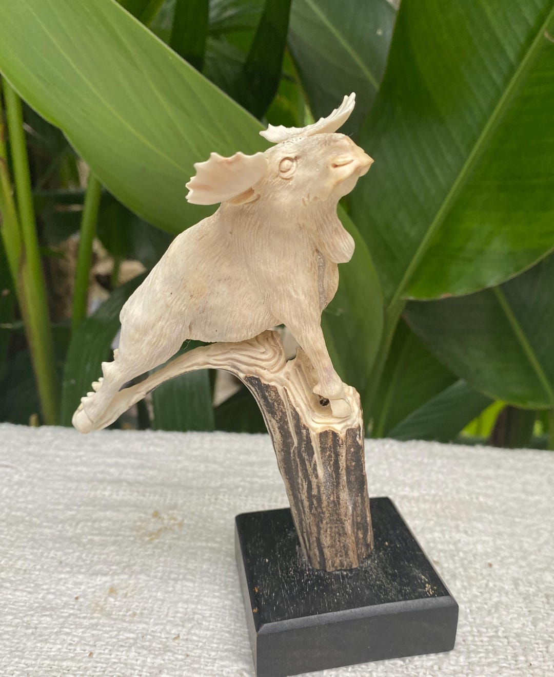 Hand Carved Moose Handle, Antler Knife Handle Carved Moose Figurines ...