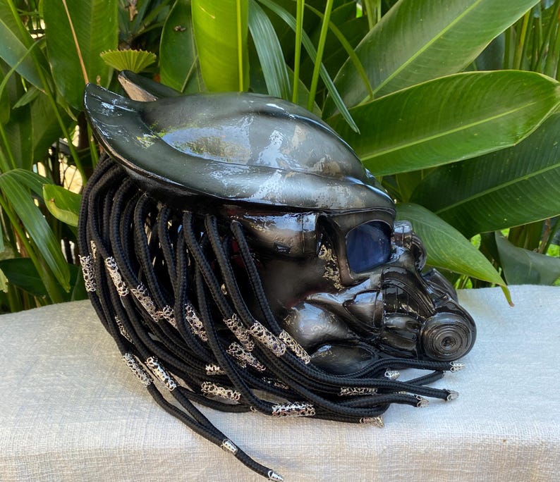 Airbrushed Alien Predator Motorcycle Helmet: Dreadlocks, DOT Approved ...