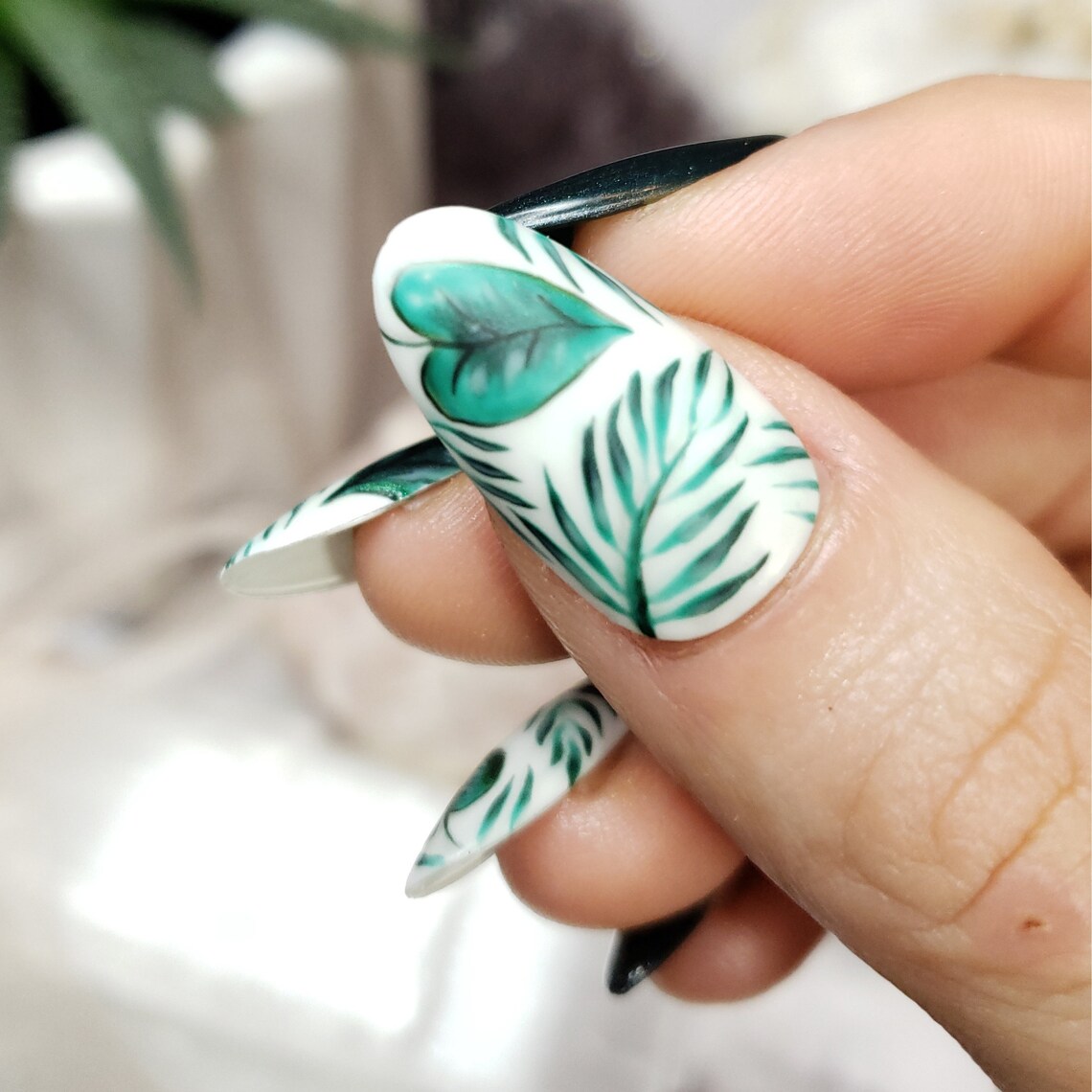 Botanical Plant Press Ons Plant Nail Art Leaf Nails White - Etsy