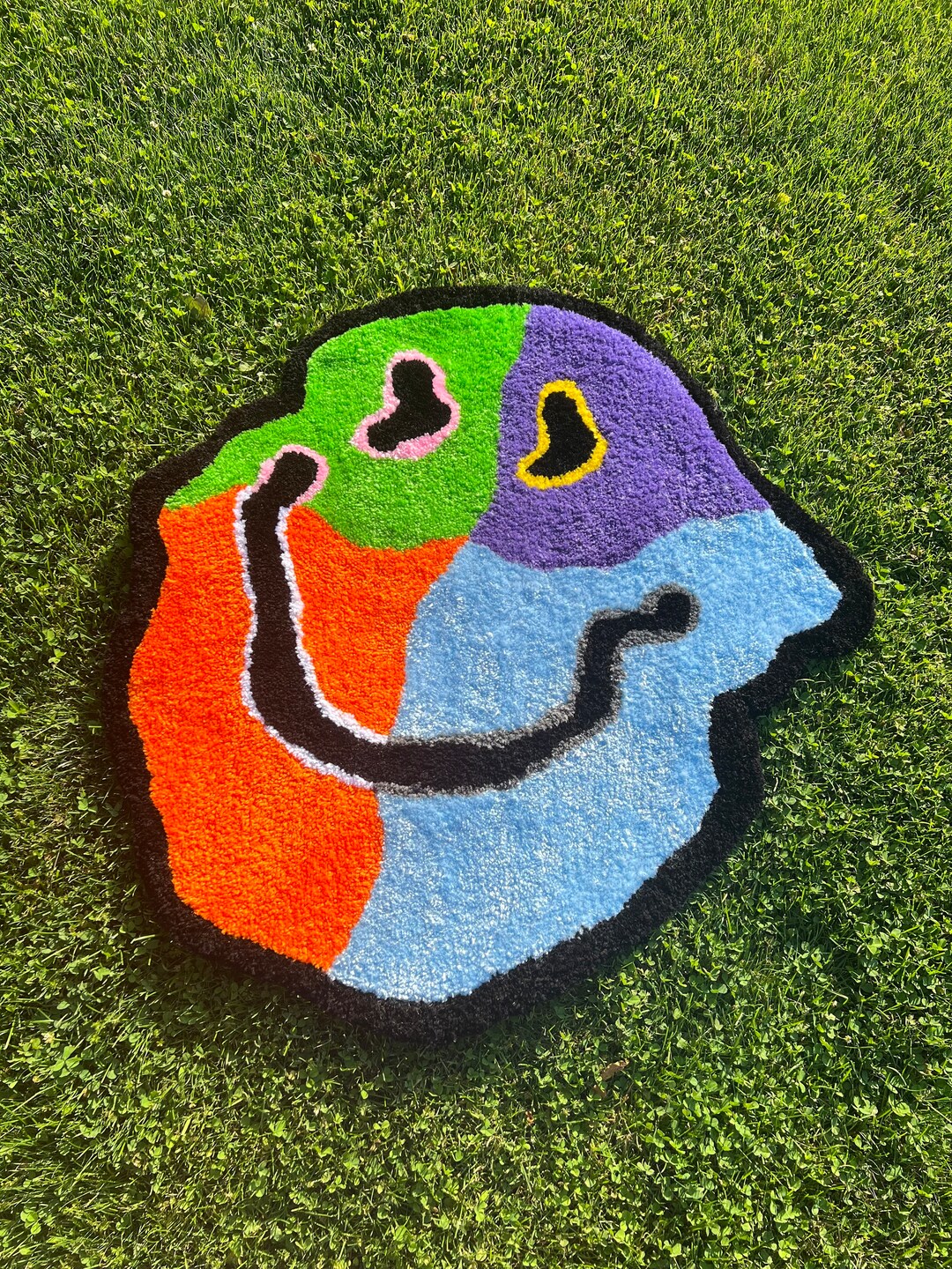 Large Colorful Smile Tufted Rug - Etsy