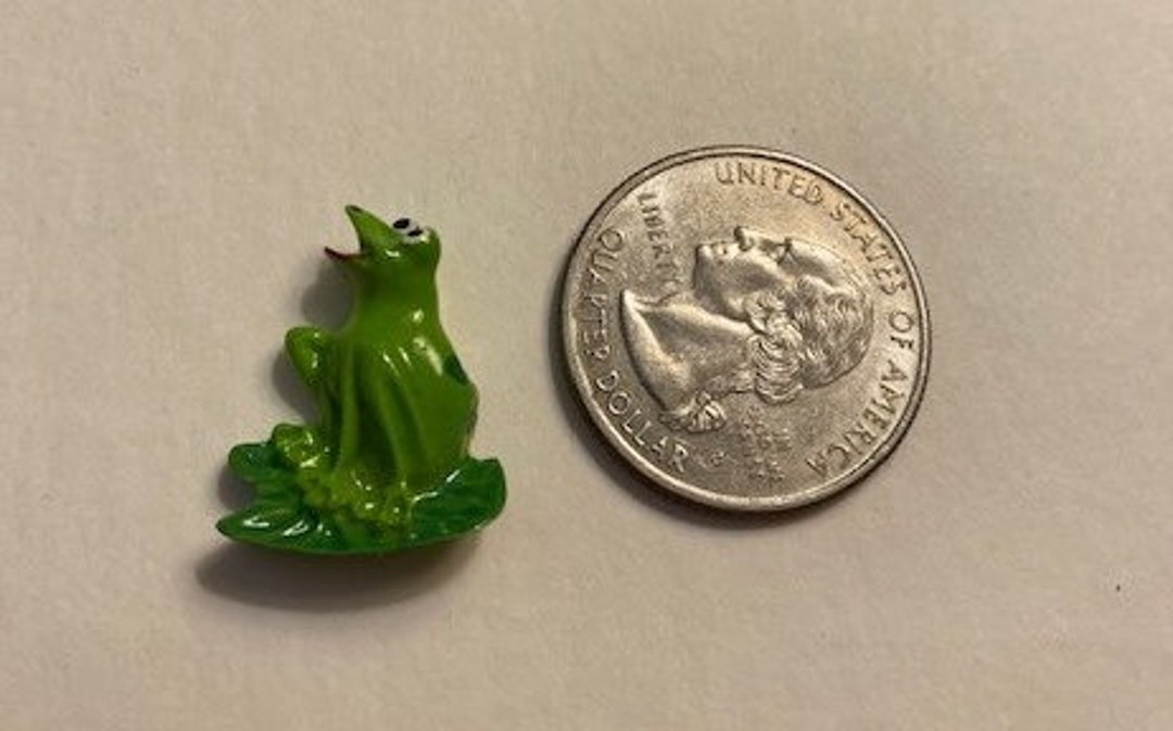 Cute Frog Button - Etsy