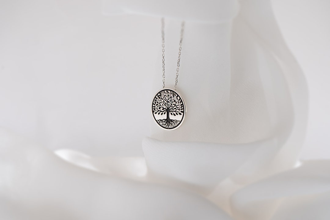 Family Crest Necklace With Picture, Personalized Tree of Life Necklace ...