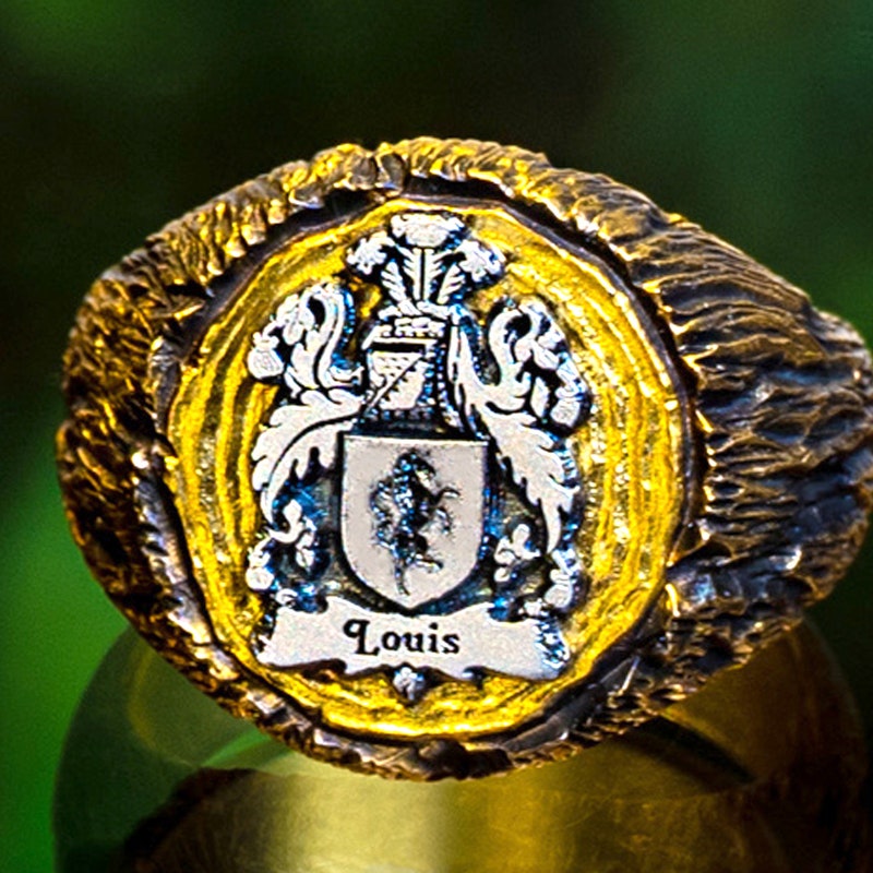 Gold Family Crest - Etsy