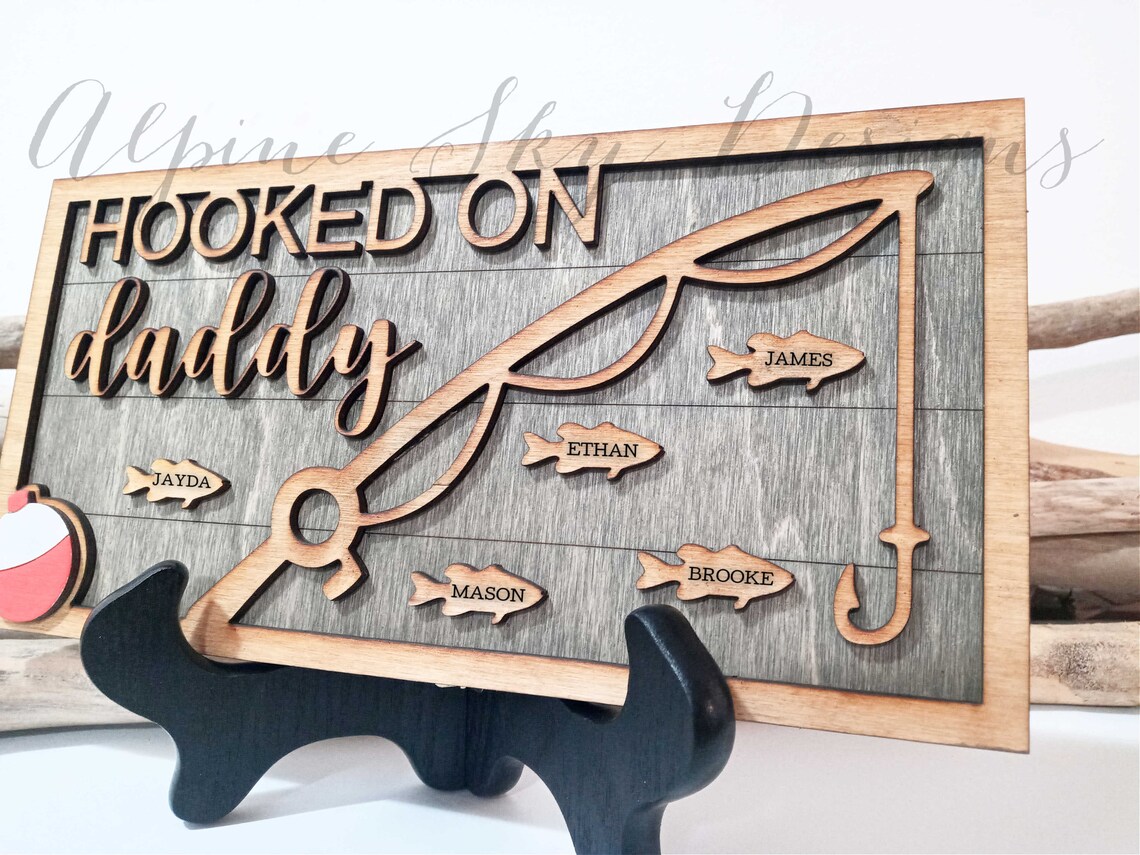 Hooked on Daddy SVG Fathers Day Sign Fathers Day SVG - Etsy