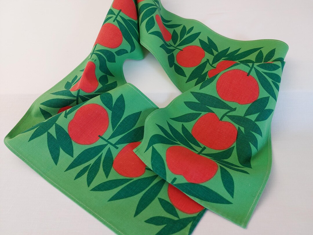 Vintage U.E Designed Apples Hand Printed Collectible Long Table Runner ...