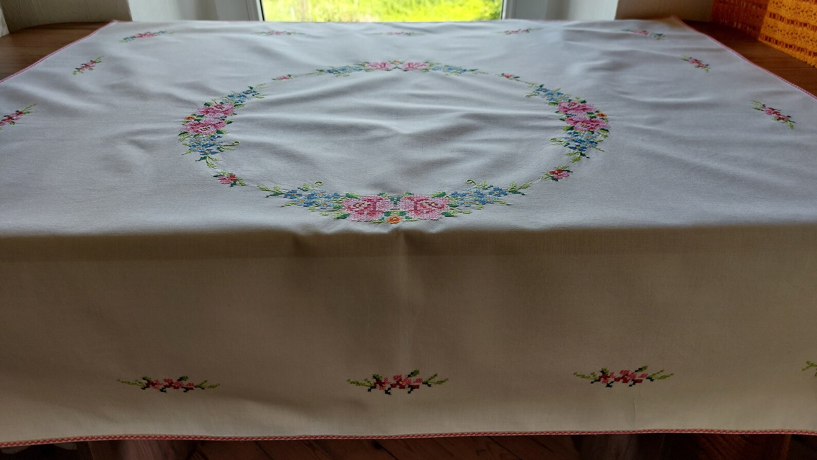 Hand Embroidered Floral Vintage Square Tablecloth , Cross Stitch ...