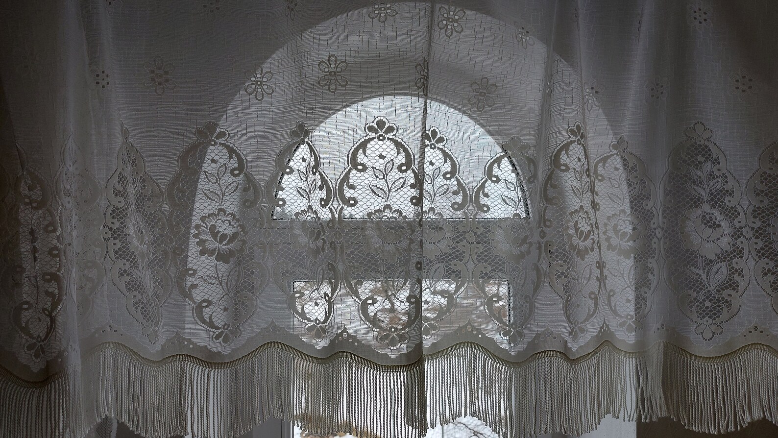 Vintage Floral Sheer White Valance Curtain, Translucent Cafe Curtain ...