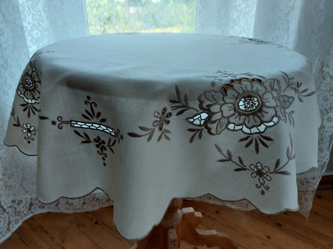 Scandinavian Vintage Floral Embroidered Round Tablecloth, Circle ...