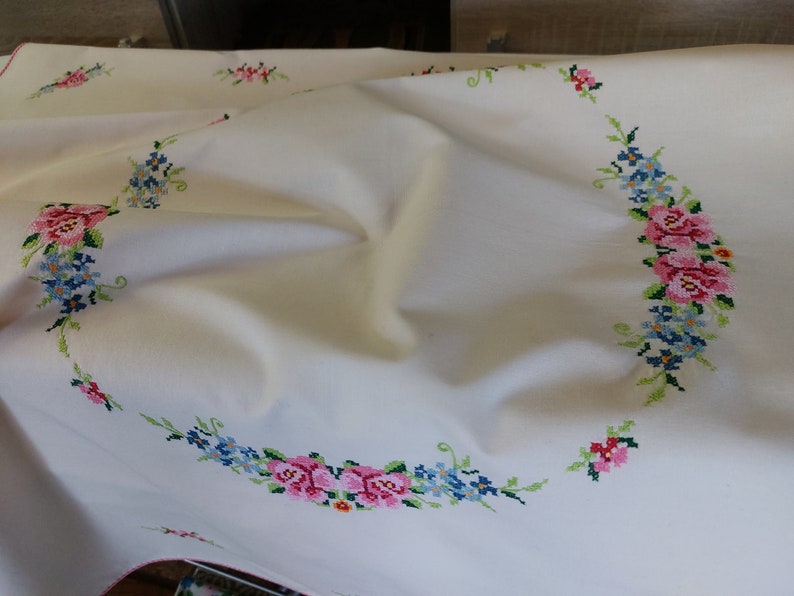 Hand Embroidered Floral Vintage Square Tablecloth , Cross Stitch ...