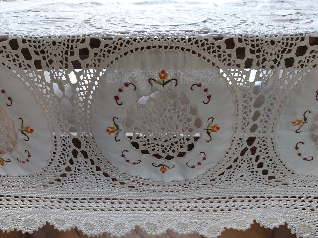Vintage Fine Work Handmade Table Mat, Small Lace Tablecloth ...