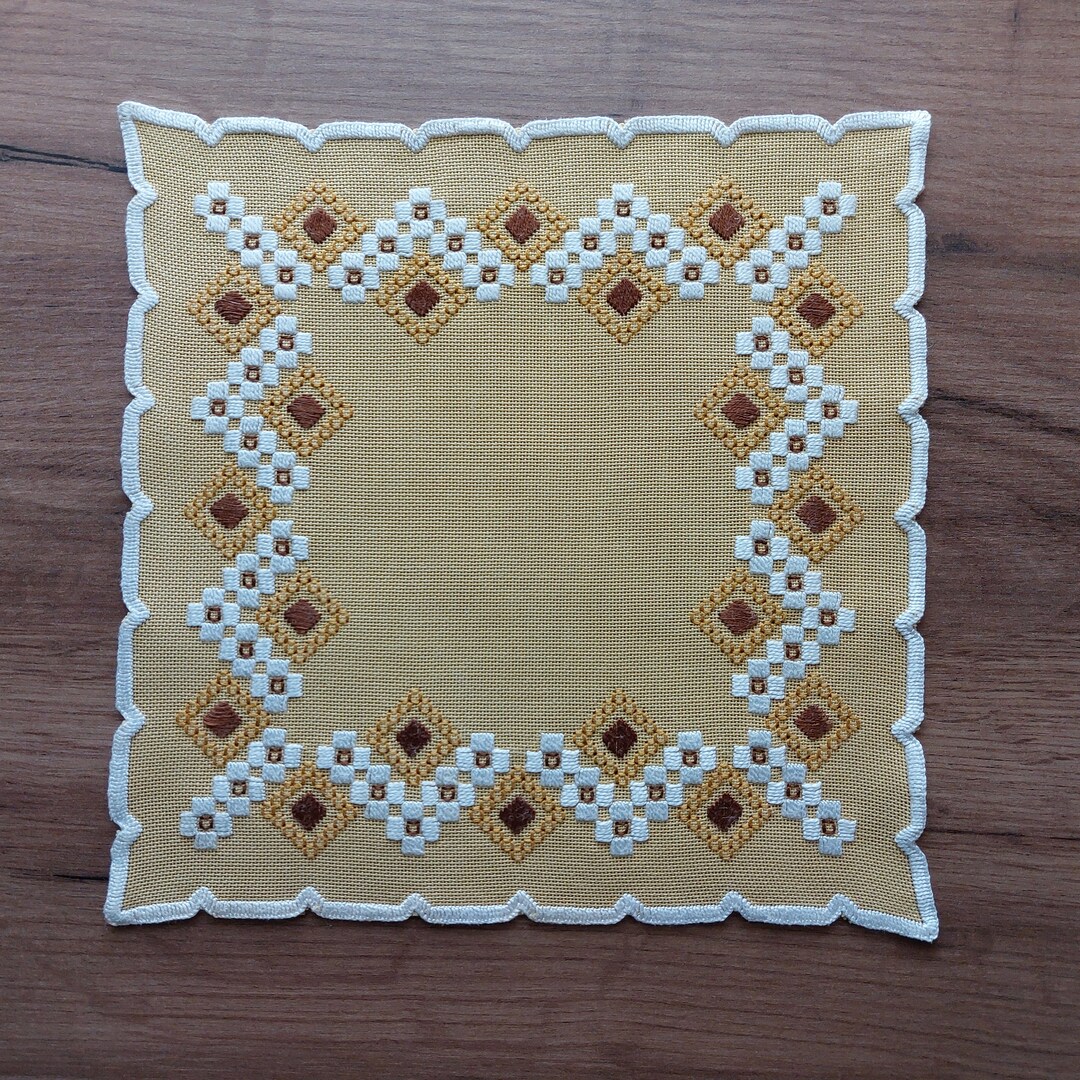 Scandinavian Vintage Hand Embroidered Hardened Mix Fabric Table Mat ...