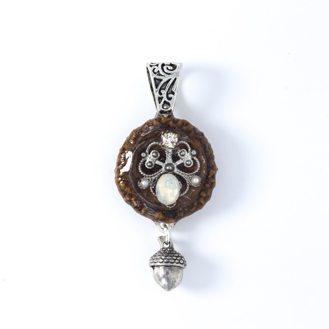 Royal Acorn Amulet Pendant Natural Jewelry Acorn Dangle Charm Crystal 1 ...