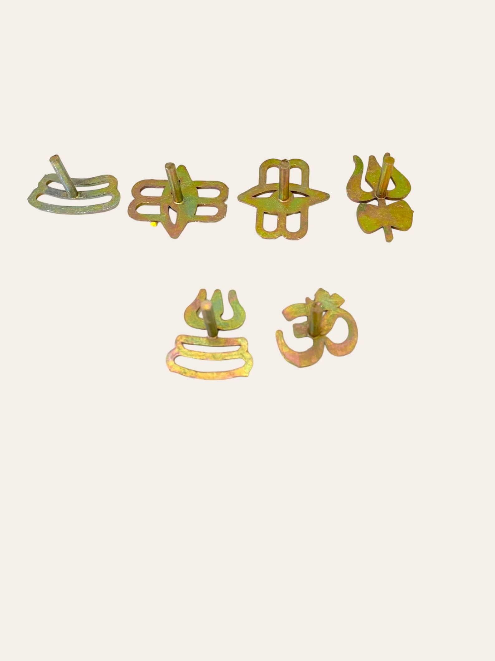 13 Sacred Symbols, Metal Tilak Stamp Pack for Forehead, Tika Stamp ...