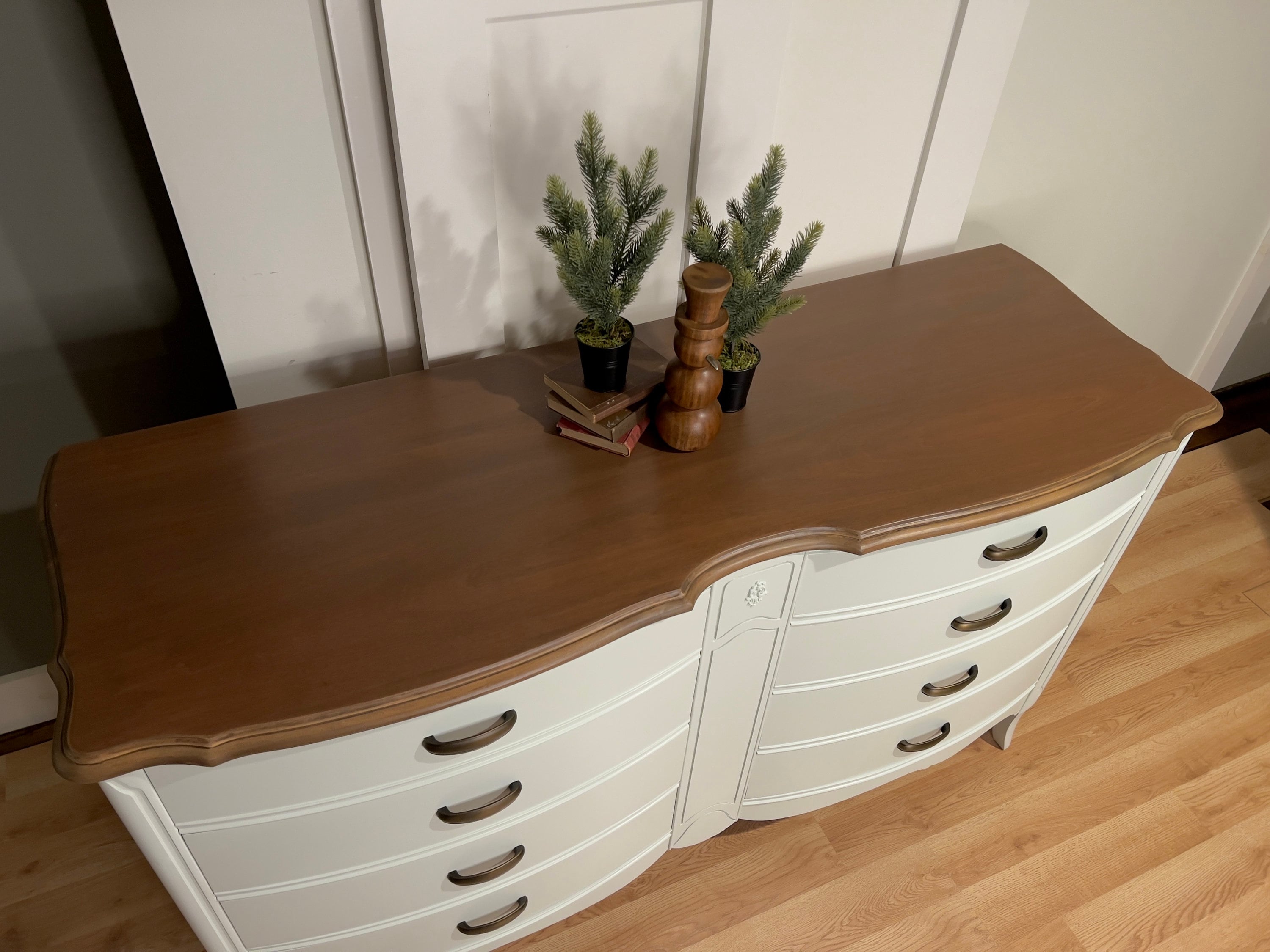 SOLD * Dixie Vintage Dresser Fully Restored *DISPLAY ONLY* - Etsy