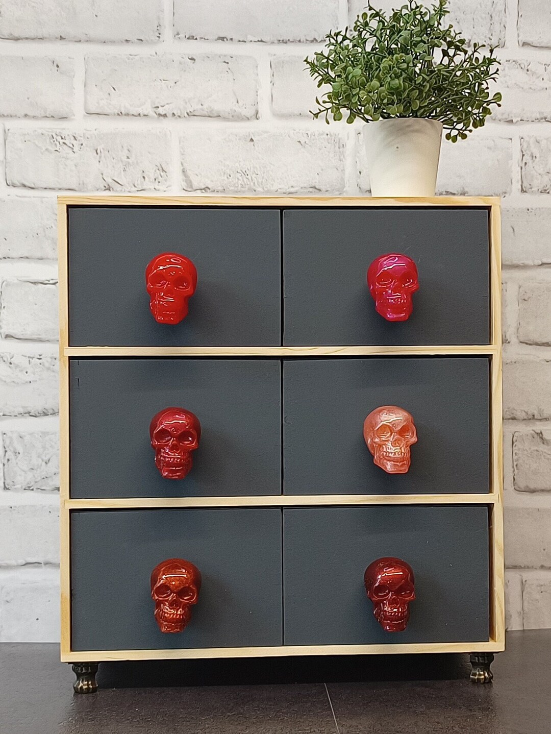 Red Skull Knobs, Medium Skull Drawer Pulls, Pink Skull Knobs - Etsy UK