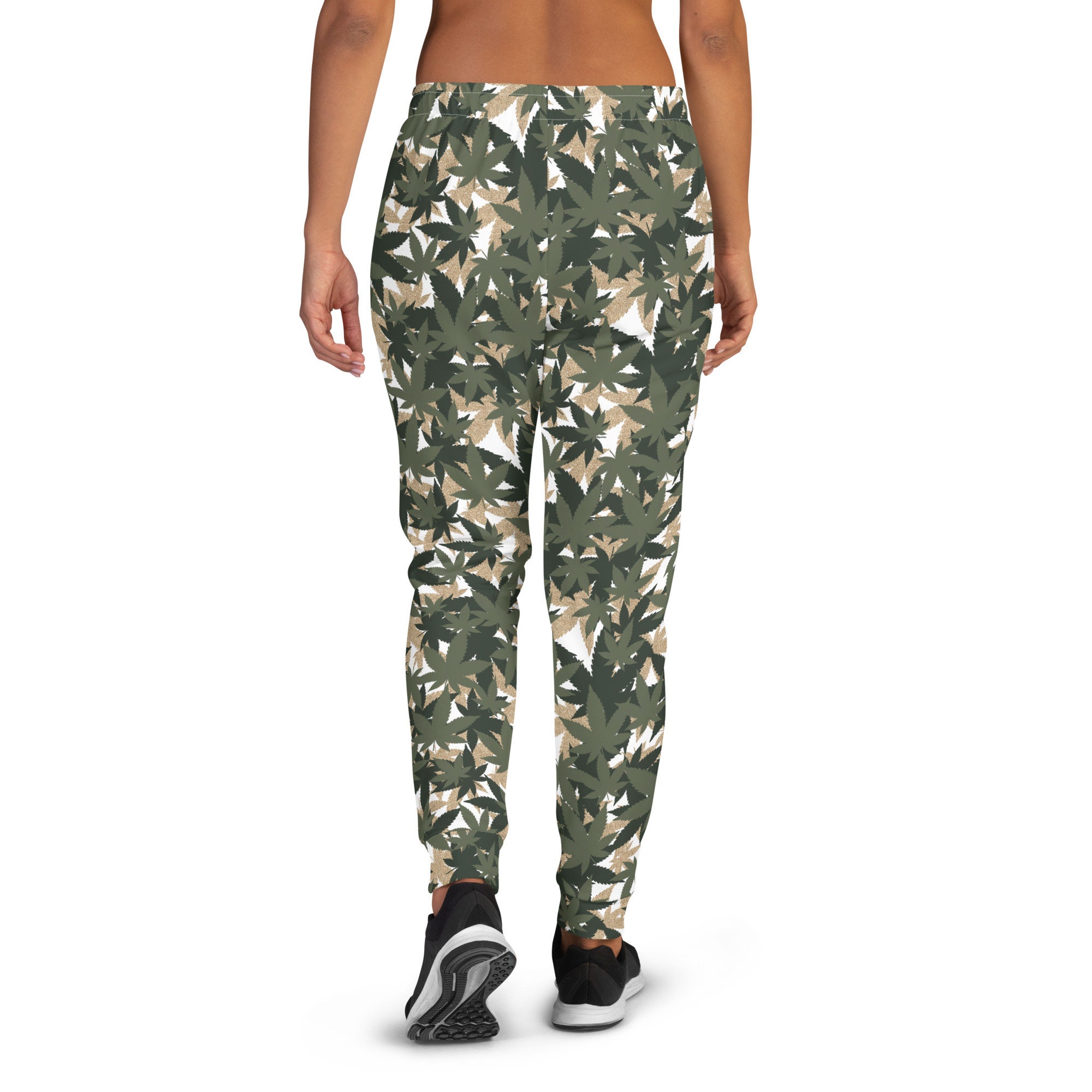 Cannabis Leaf Print Camo Marijuana Leaf Pink Black White Pretty Dope Stoner Hemp Women's ...