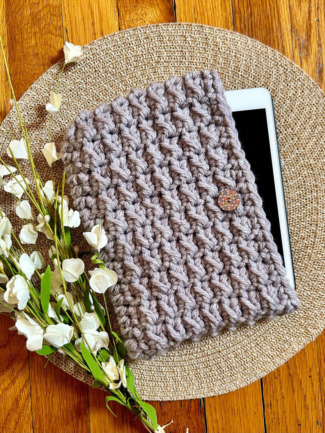NEW COLORS and Ready to Ship Handmade Crochet E-reader Sleeve, Paperwhite Case, Kindle Sleeve ...