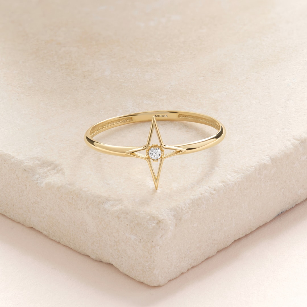 Northstar Anniversary Ring Gold With Round Diamond, 10K 14K 18K Gold Diamond Spike North Star ...