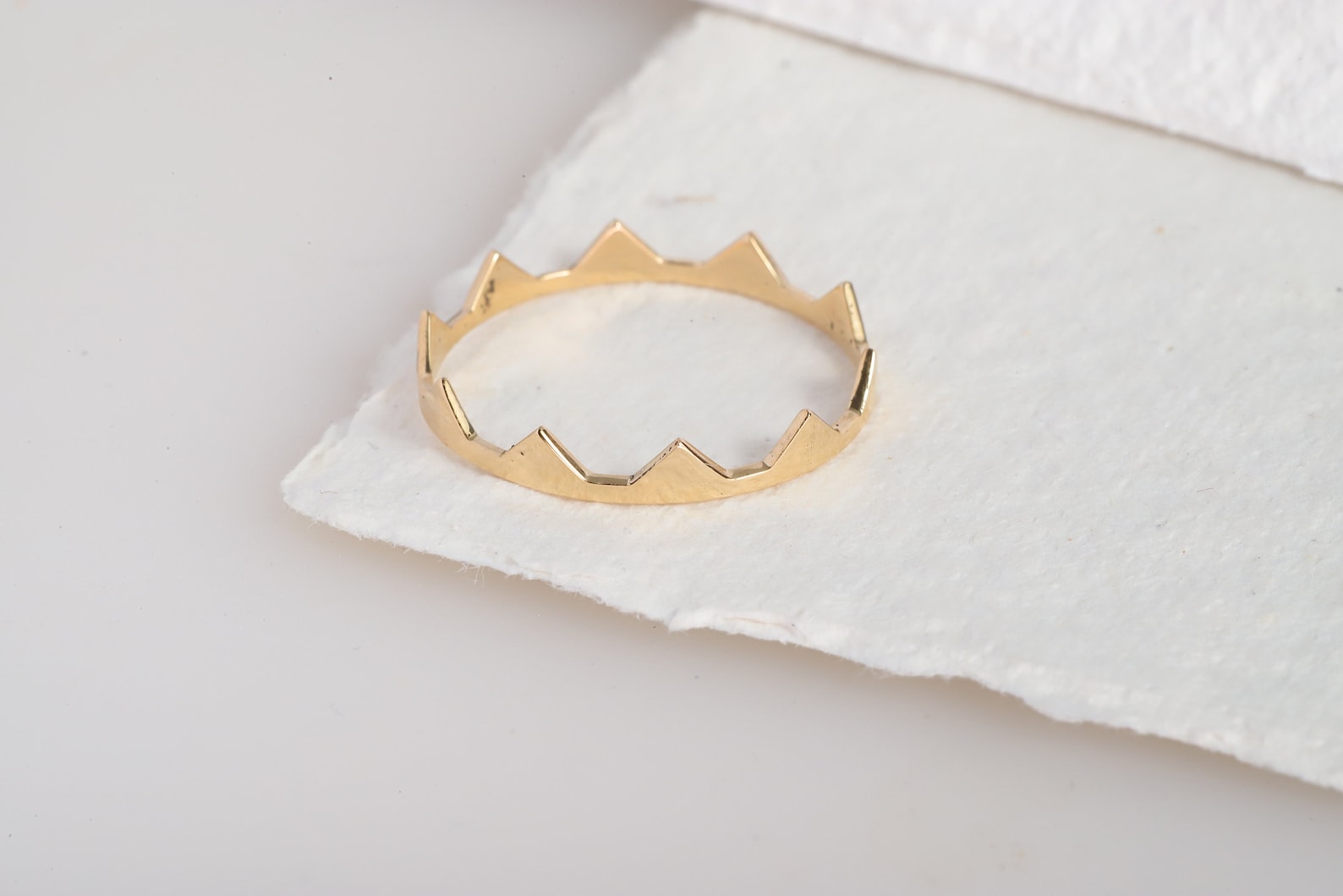 Queen Crown Ring Wave Chevron Ring V Shaped 14K Solid Gold Band ...