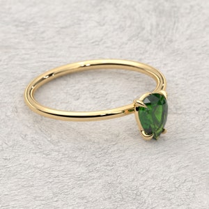 Teardrop Emerald Ring 14K Solid Gold, Pear Raindrop Cut Birthstone Ring Green Gemstone Ring - Etsy