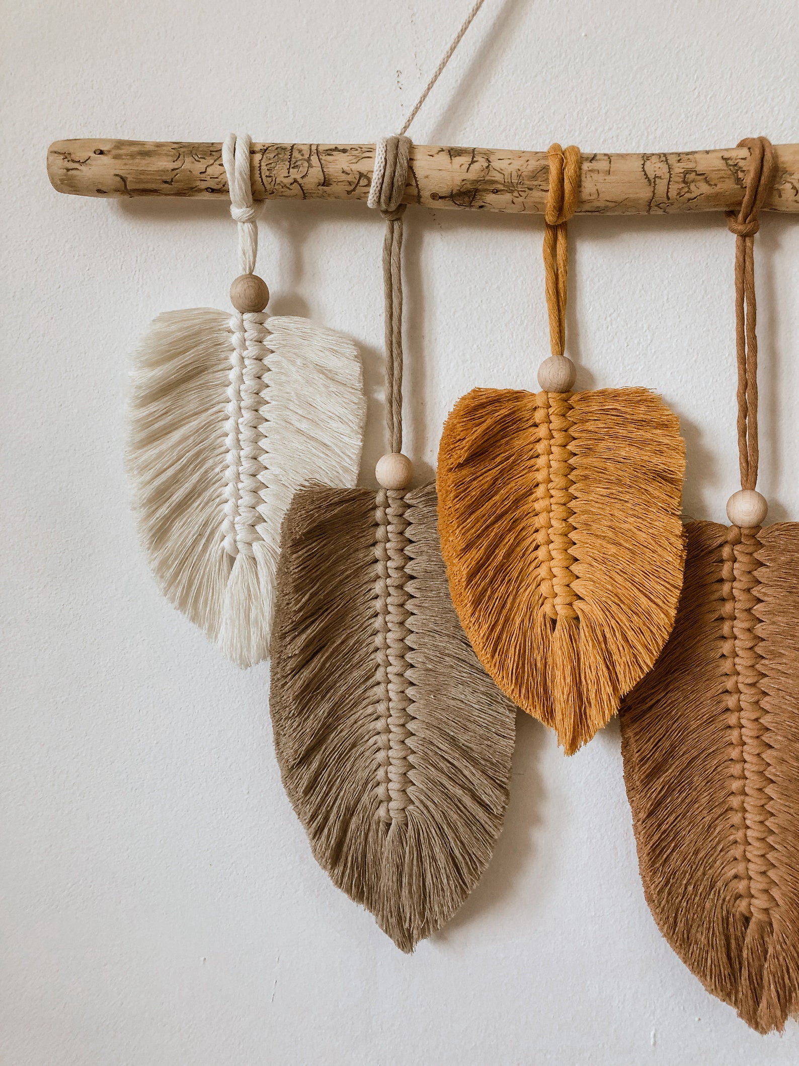 Colorful Macrame Feather, Multicolor Macrame Leaf, Autumn Macrame ...