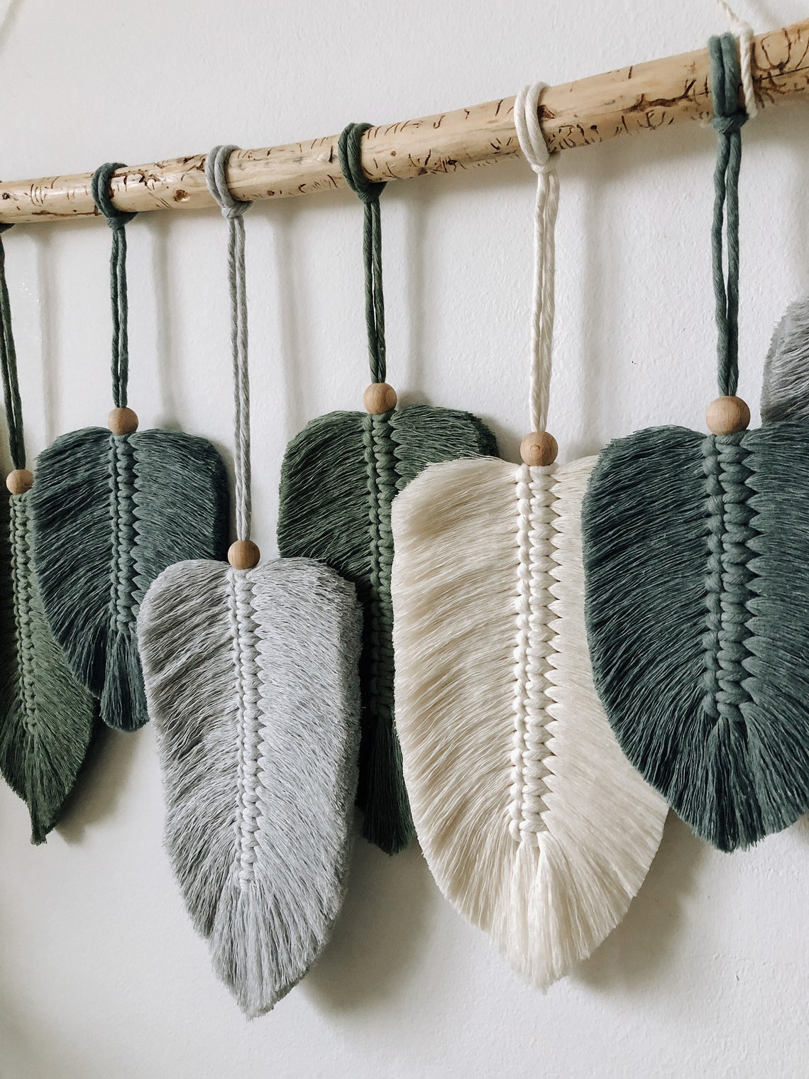 Colorful Macrame Feather, Multicolor Macrame Leaf, Handmade Macrame ...