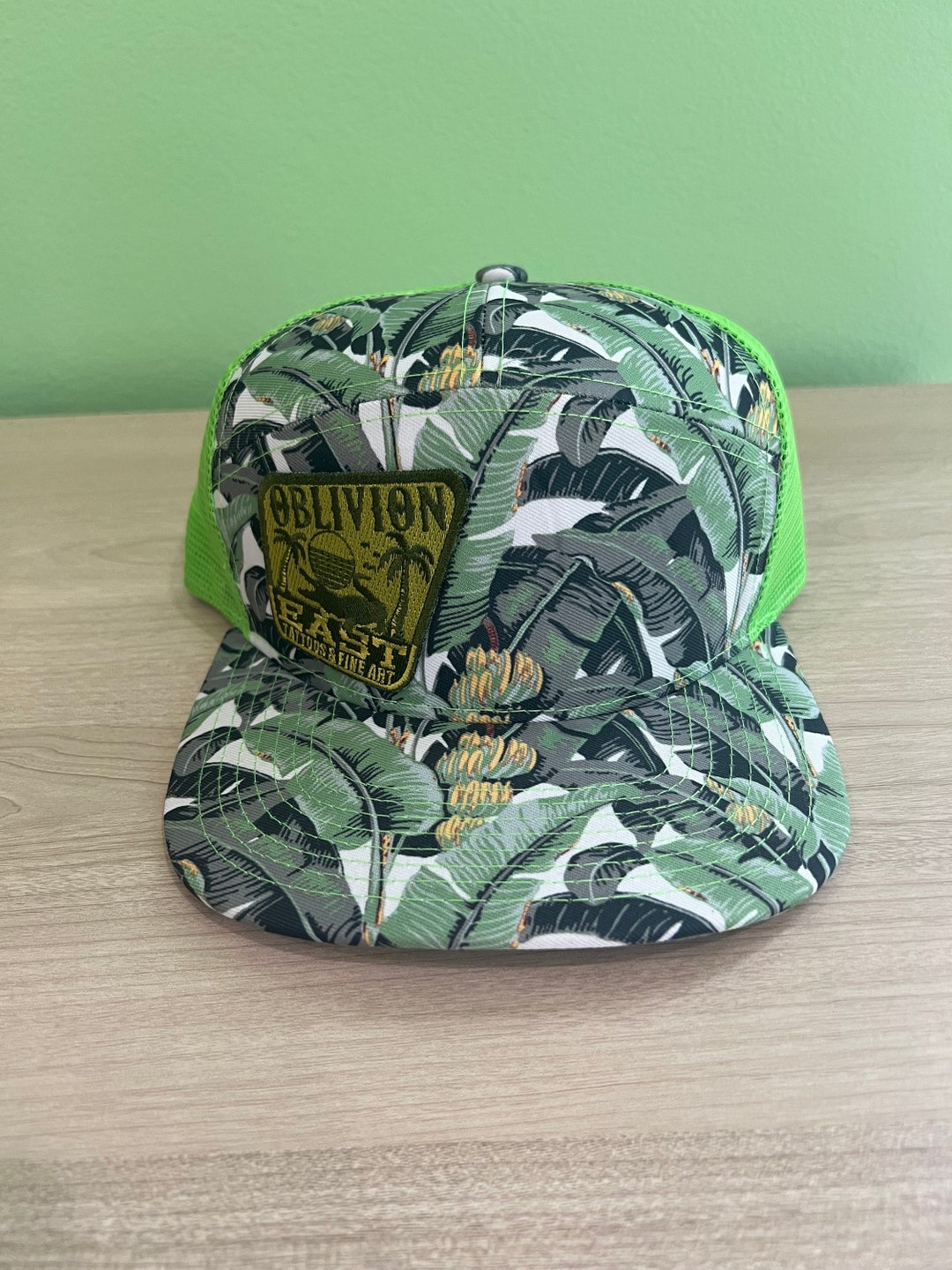 Oblivion Green Tropical Leaf - 8 Panel Hat - Etsy
