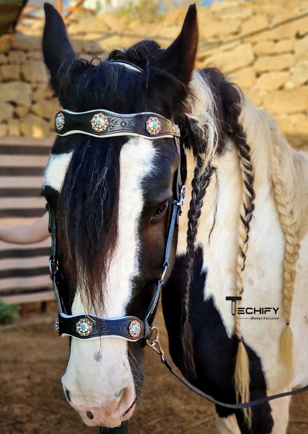 Handmade Leather Bitless Horse Bridle: Floral Carving, Soft Padding ...