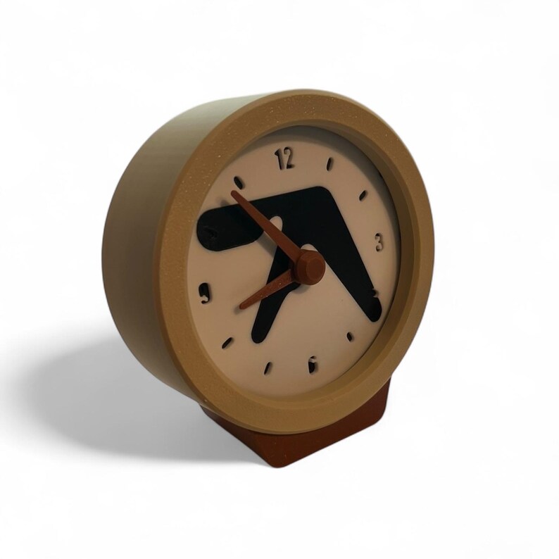 Aphex Twin Inspired Desk Clock – Minimalist Ambient Timepiece - Etsy