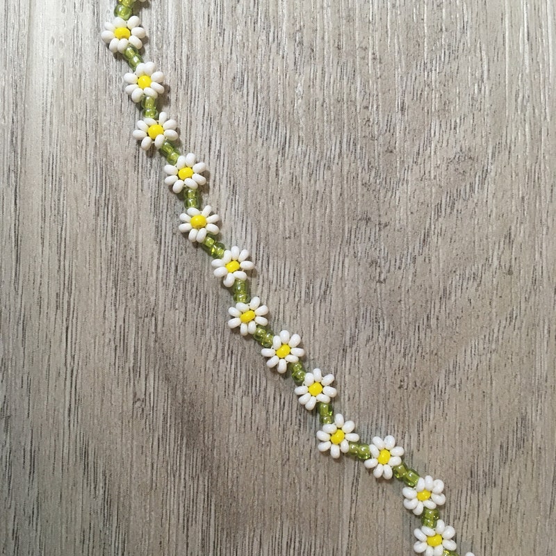 Beaded Daisy Chain - Etsy