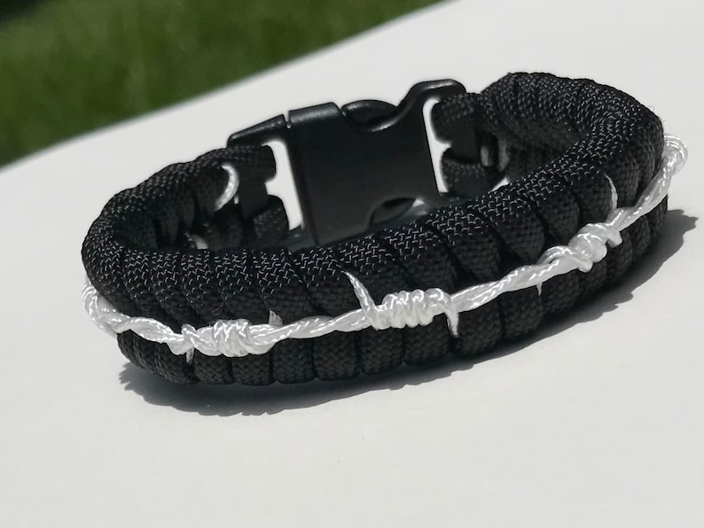 Barbed Wire Paracord Bracelet - Etsy