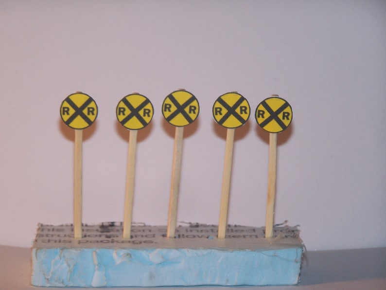 New Model Train Layouts Street Signs HO Scale Details - Etsy