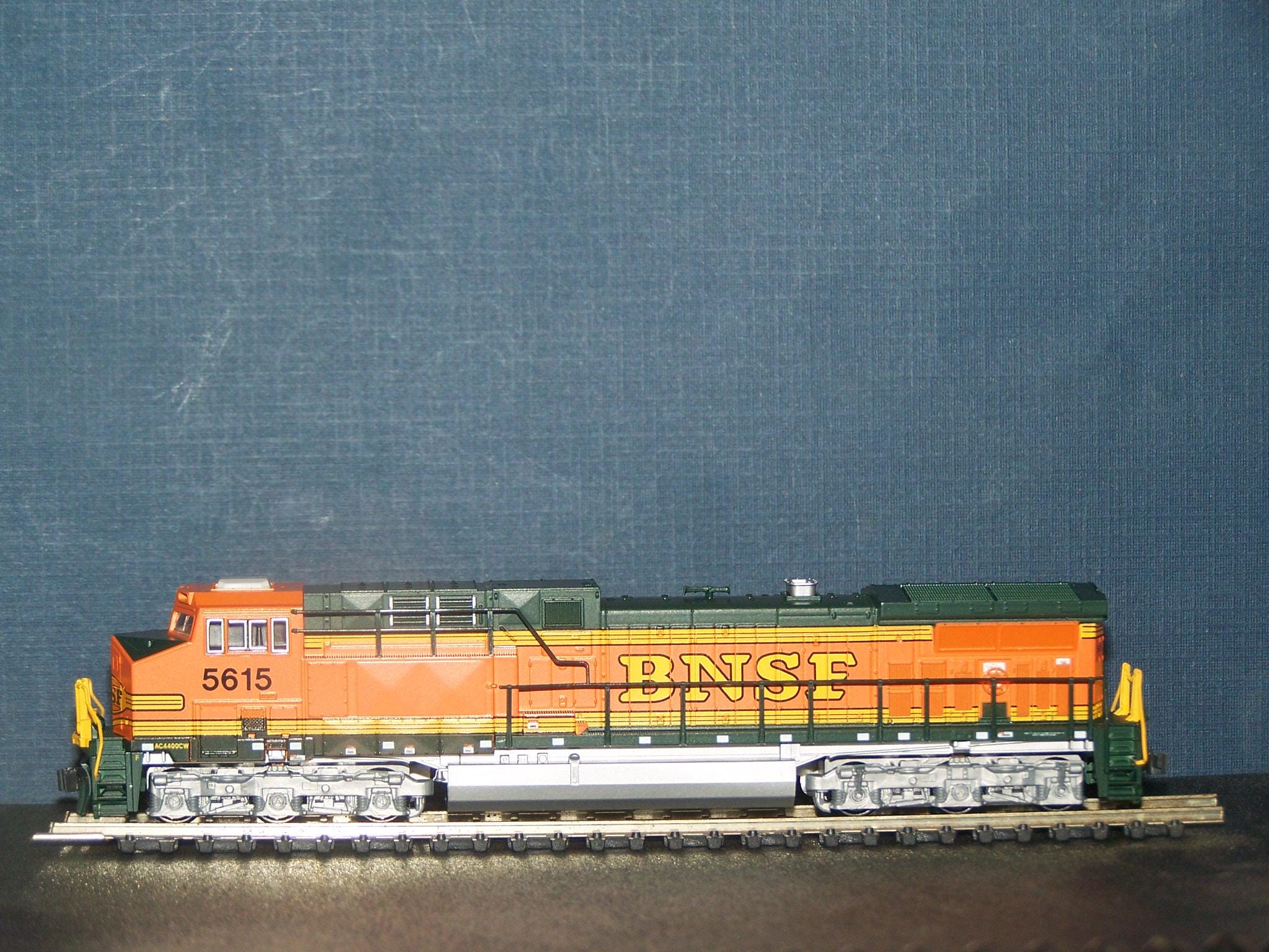 Kato BNSF AC4400CW N Scale - Etsy