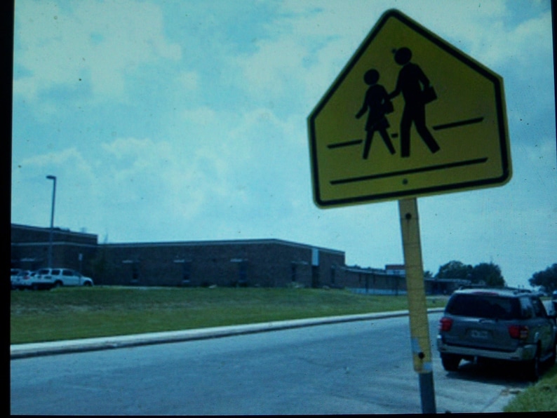 Model Train Street Signs School Crossing Warning N Scale Layouts ...