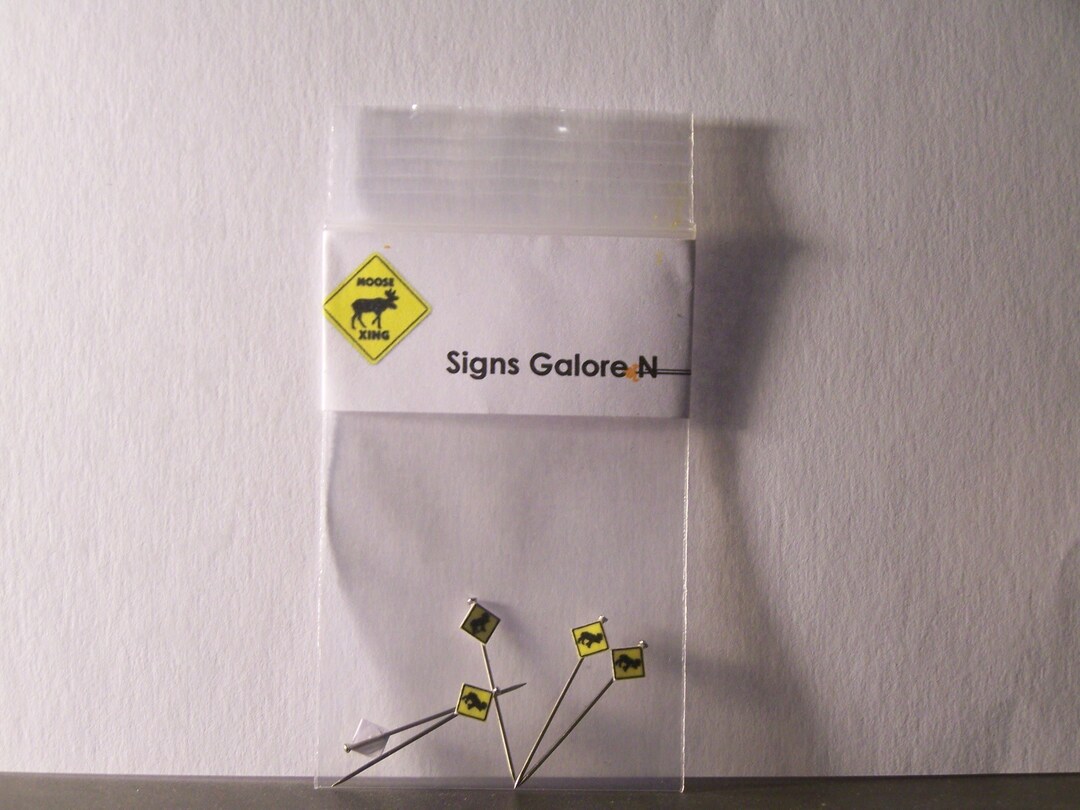 Model Train Street Signs Moose Crossing Warning N Scale Layouts Details ...