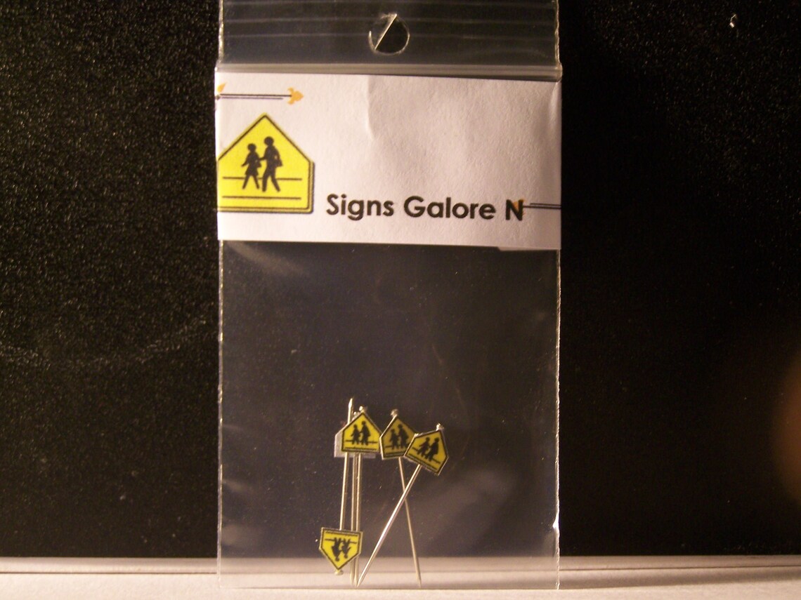 Model Train Street Signs School Crossing Warning N Scale Layouts ...