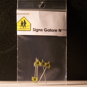 Model Train Street Signs School Crossing Warning N Scale Layouts ...