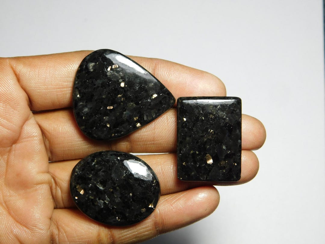 Nuummite Lot of 3 Piece Gemstone Natural Nuummite Cabochons Handmade ...