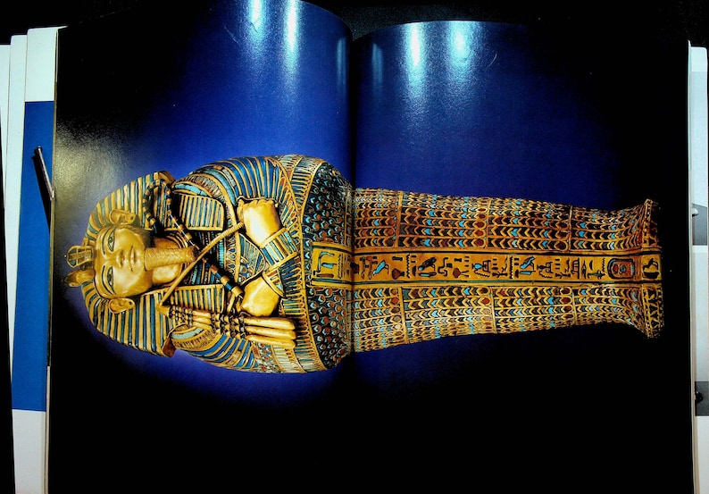 Treasures of Tutankhamun King Tut SC Book 1976 - Etsy