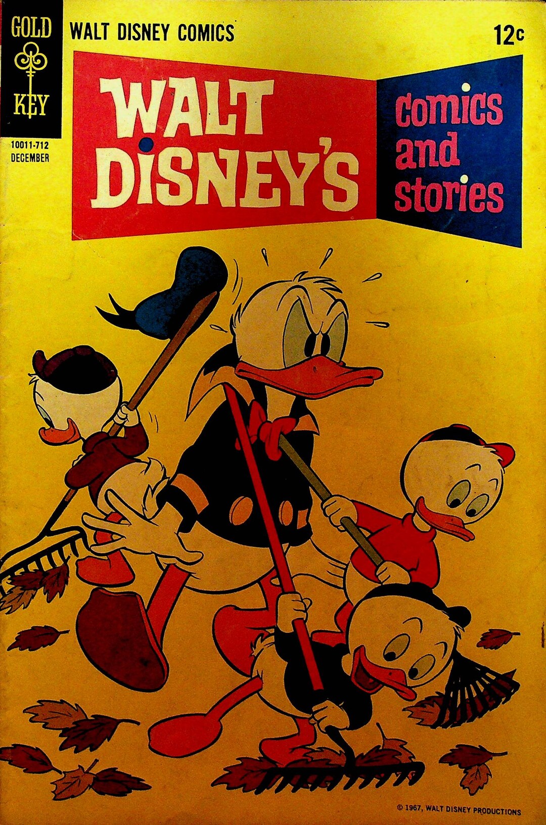Walt Disney's Comics & Stories 327 Gold Key Comics Autumn Raking Leaves ...