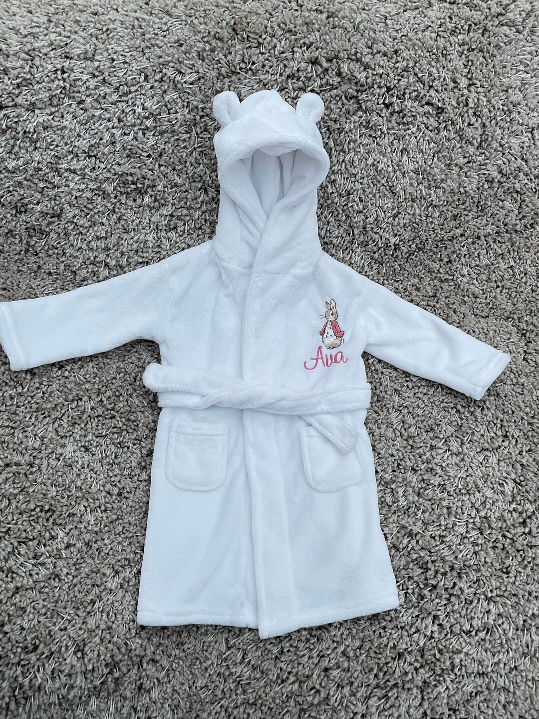 TENNER TUESDAY Peter Rabbit Personalised White Dressing Gown - Etsy