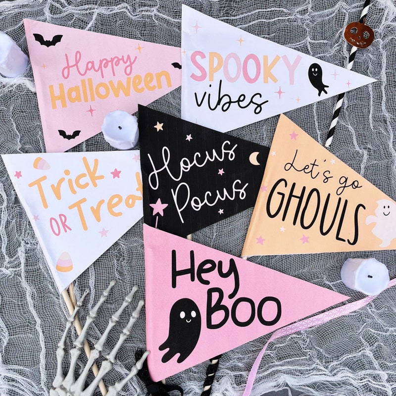 Halloween Pennant Flag - Etsy