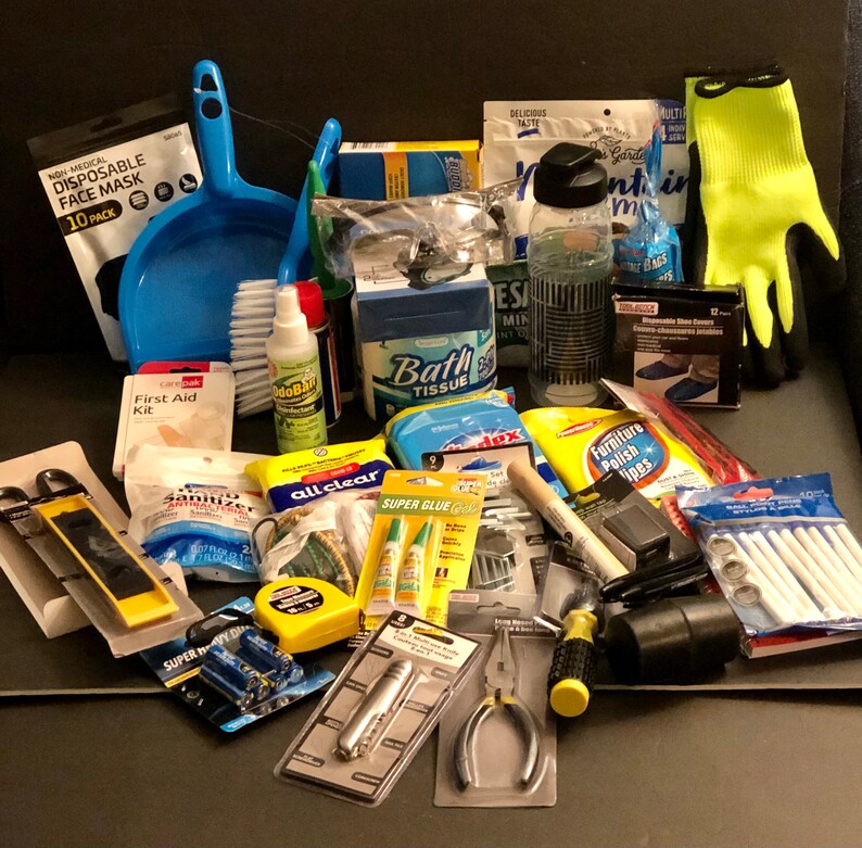 Ultimate Realtor, Real Estate Agent Car Kit Total 40 Items Including ...